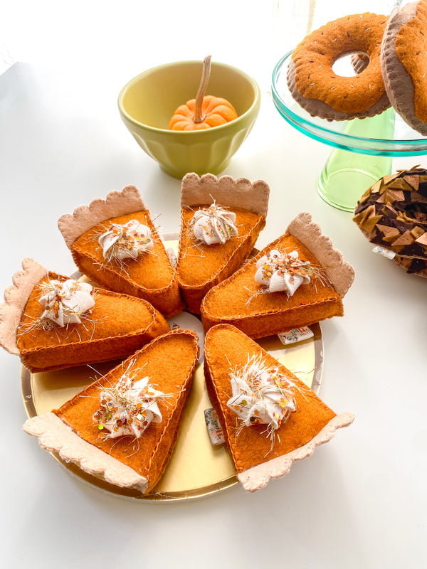 Pumpkin Pie Slice Play Food – Cami Monet